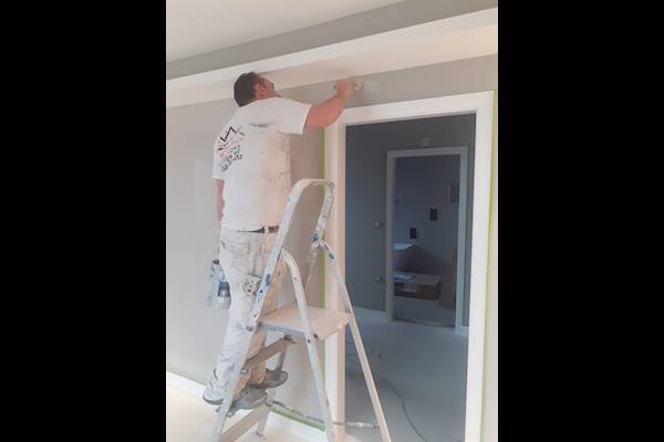 Ashley Woodcock | Dulux Select Decorators