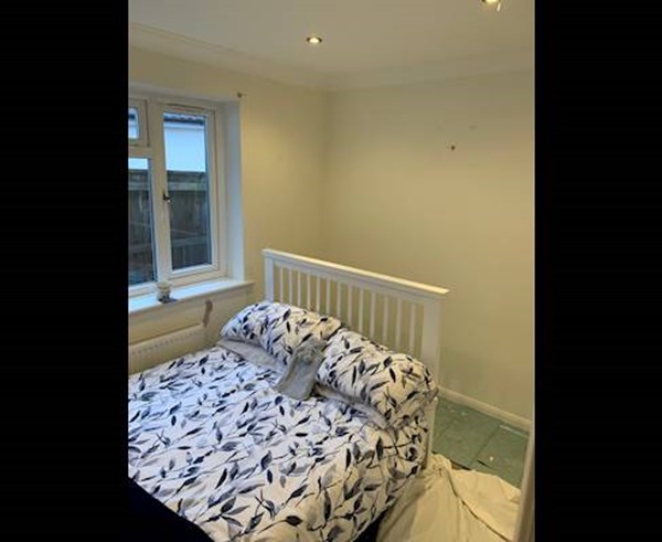 Scott Oliver Decorating | Dulux Select Decorators
