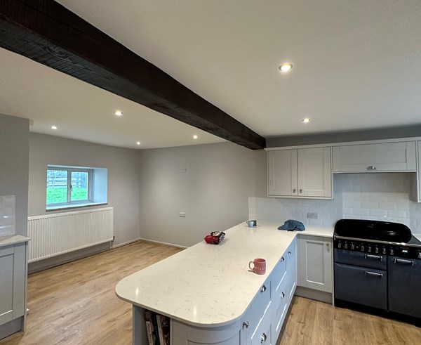 Benjamin Tanton | Dulux Select Decorators