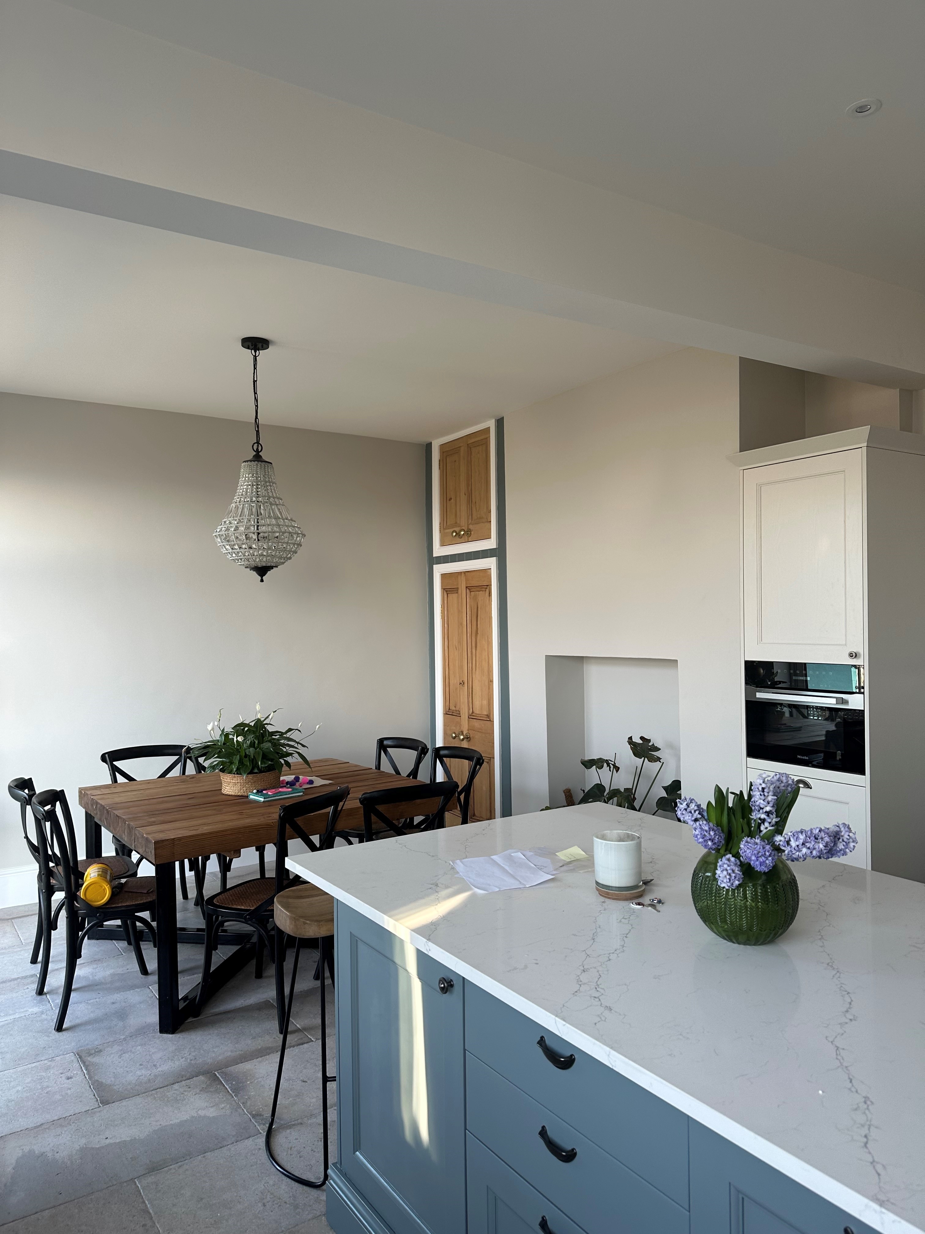 Benjamin Tanton | Dulux Select Decorators