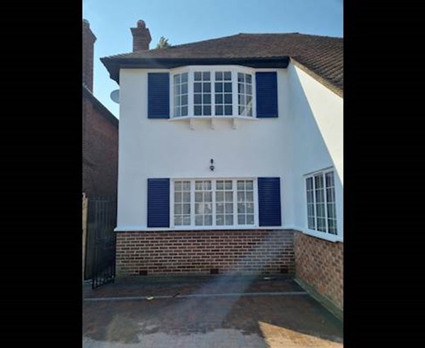 Derek Mahoney | Dulux Select Decorators